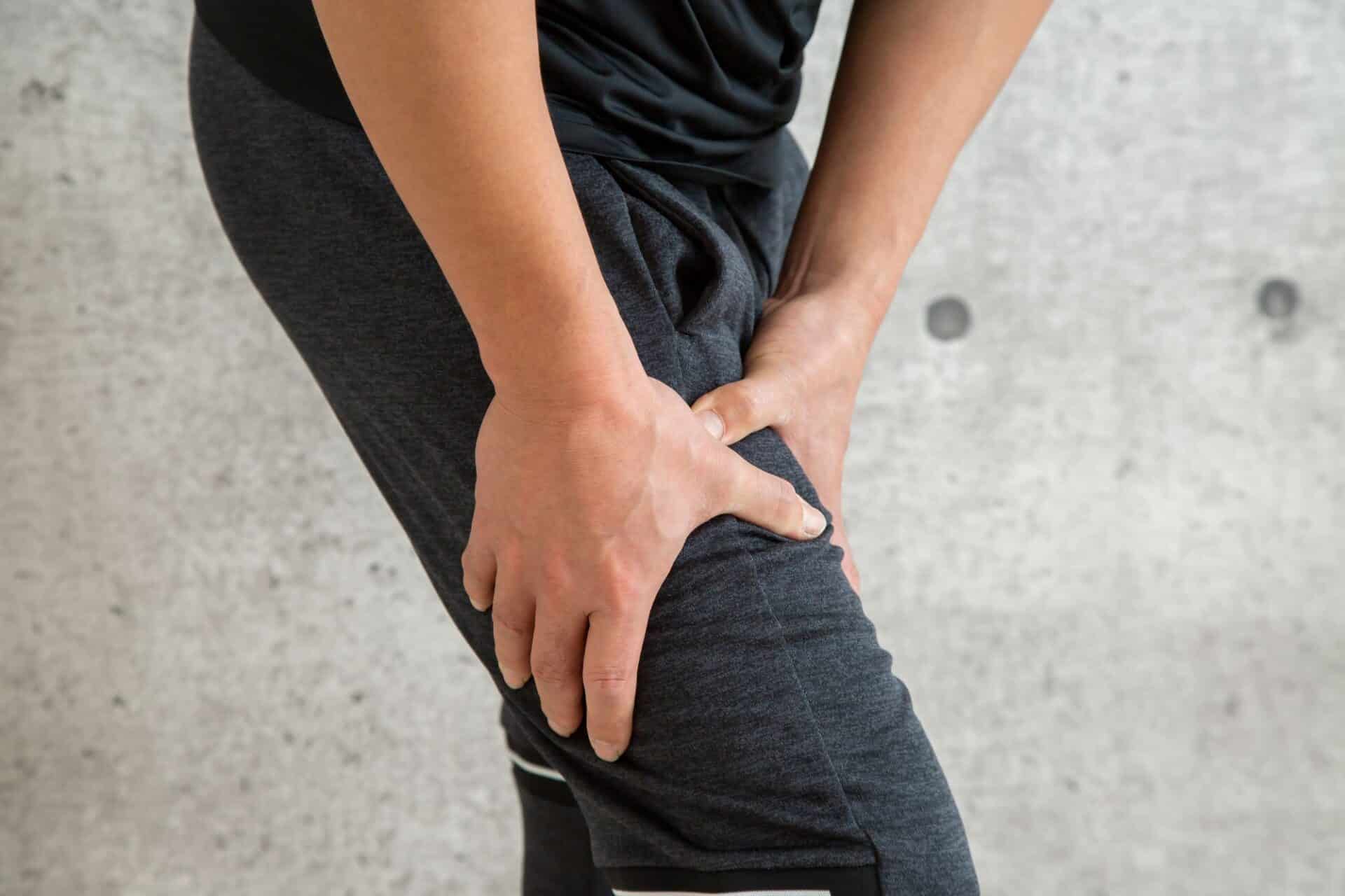 How to Know When Your Thigh Pain is Serious: Key Signs You Shouldn't ...