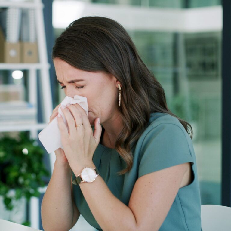 Is Green Mucus an Infection? A Guide to Color and Thickness